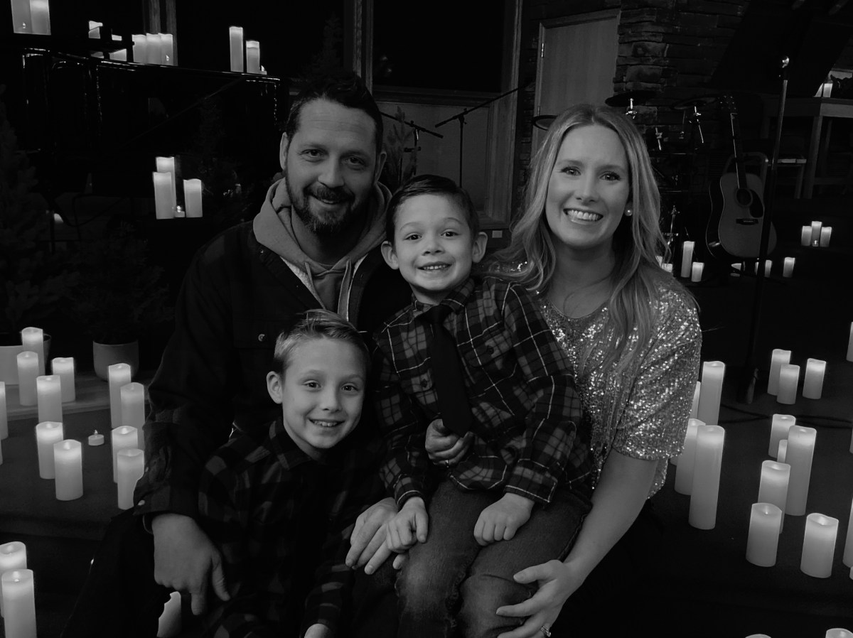 A Merry Little Christmas Now – Emily Rodewald